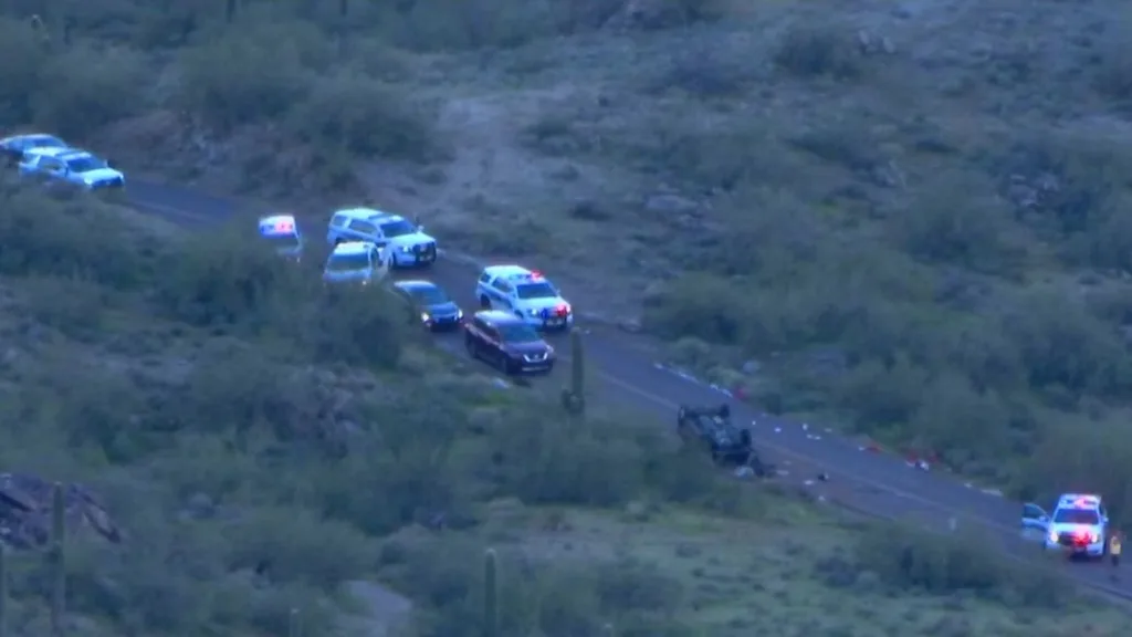 Fatal Rollover Accident on South Mountain, Woman Killed: Phoenix PD