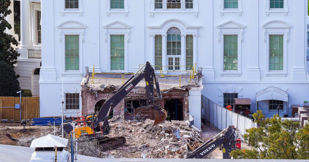 NBC News Politics: Analysis and Reporting from the White House and ...